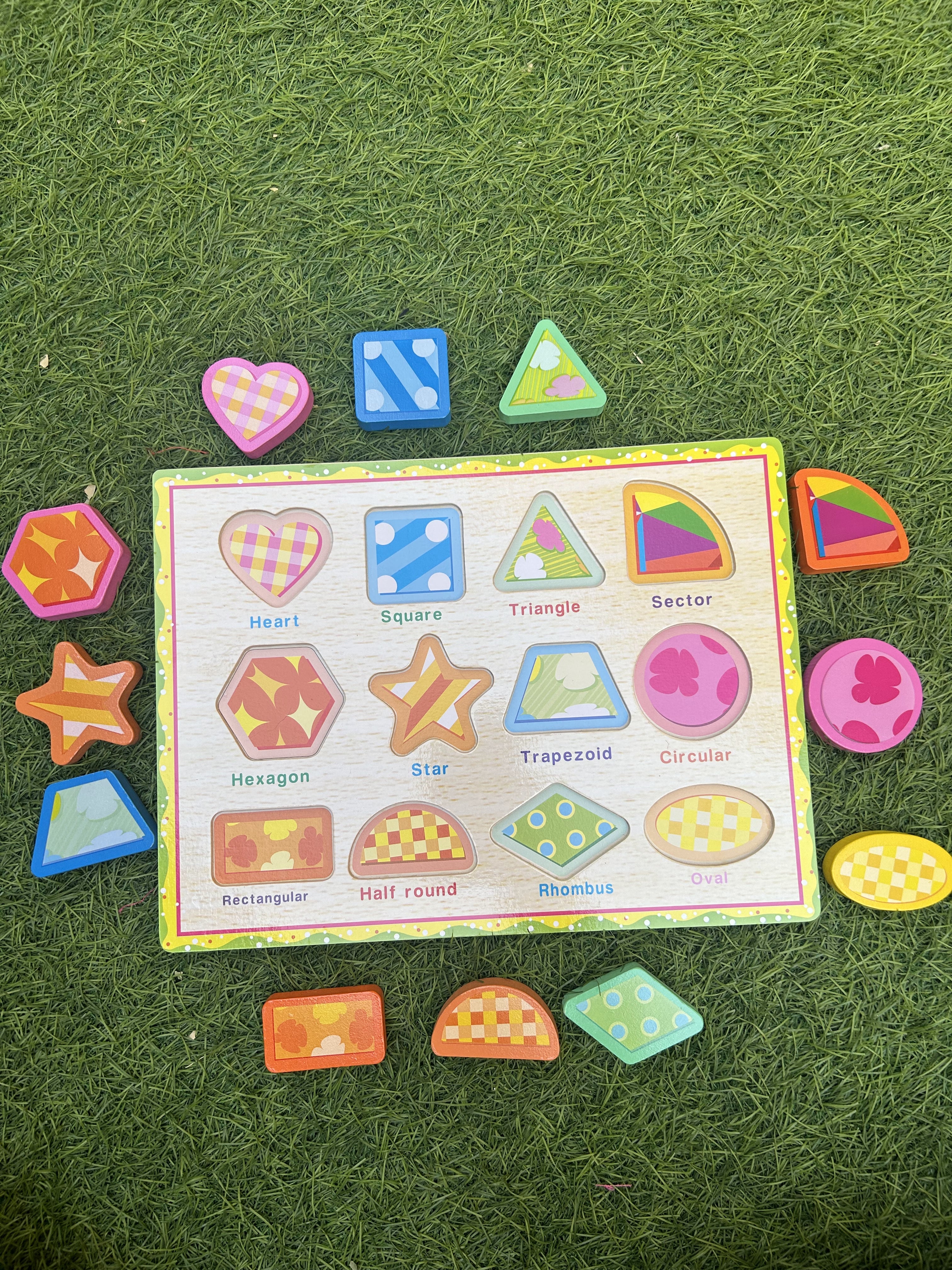 Geometry Shapes Board – Jollybee